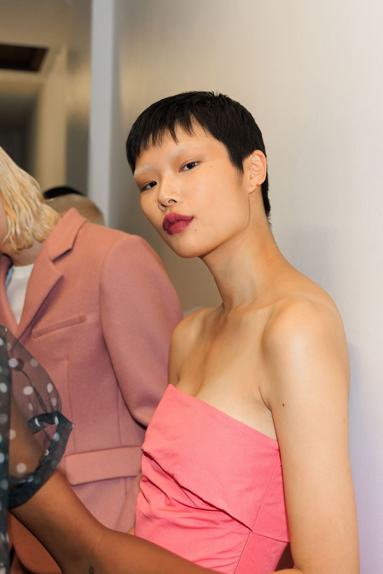 3 Beauty Trends From London Fashion Week | Gallery