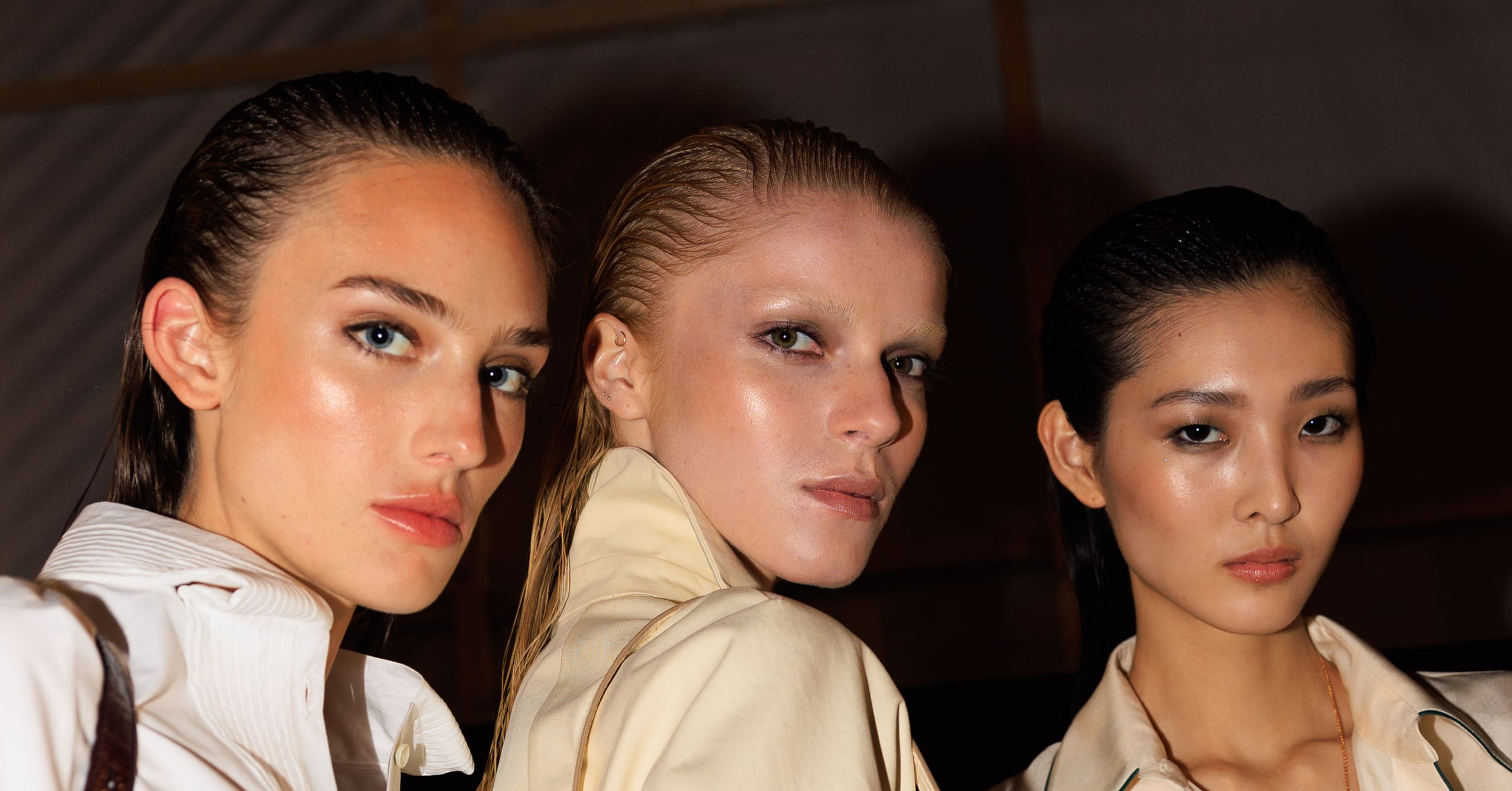 Beauty Trends: Red Lips And Flushed Cheeks Were All Over Milan Fashion ...