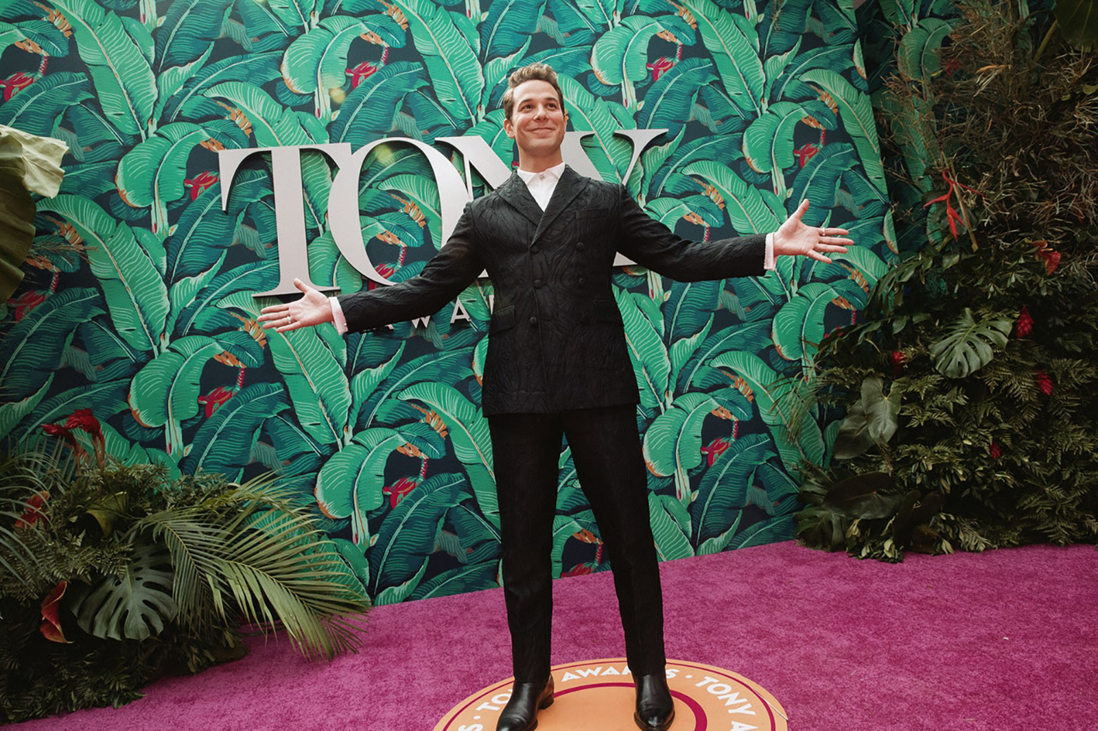 The Best Moments From The 2023 Tonys Red Carpet | Gallery