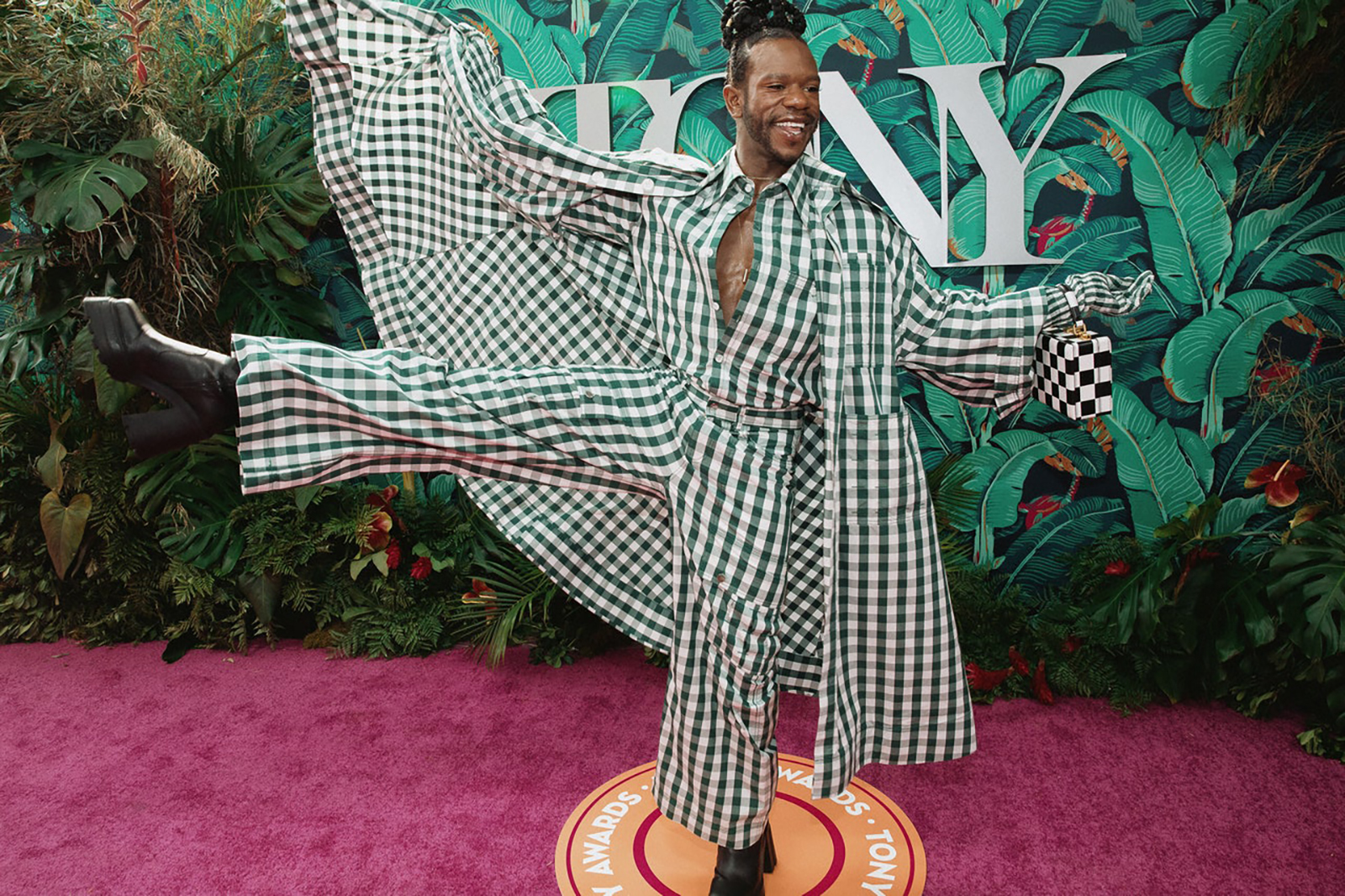 The Best Moments From The 2023 Tonys Red Carpet | Gallery