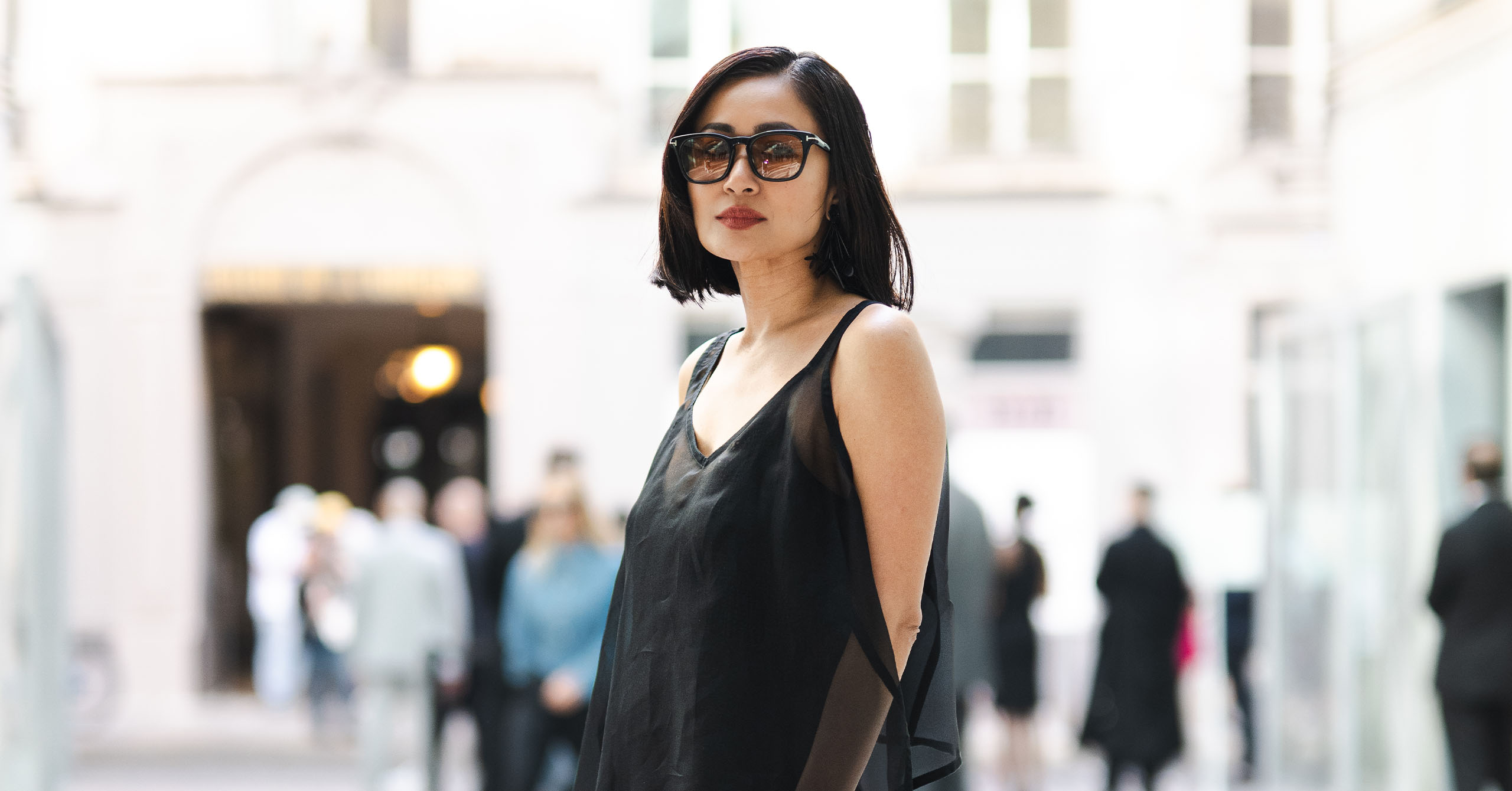 Vogue Philippines’ Bea Valdes and Pam Quñones at Paris Fashion Week