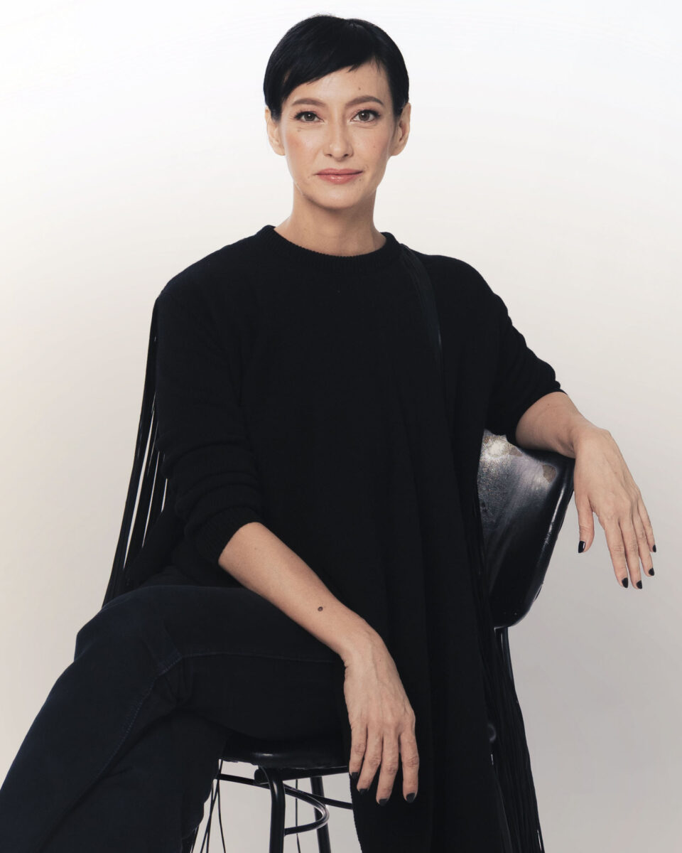 Shop With the Vogue Philippines Editor-In-Chief Bea Valdes this ...