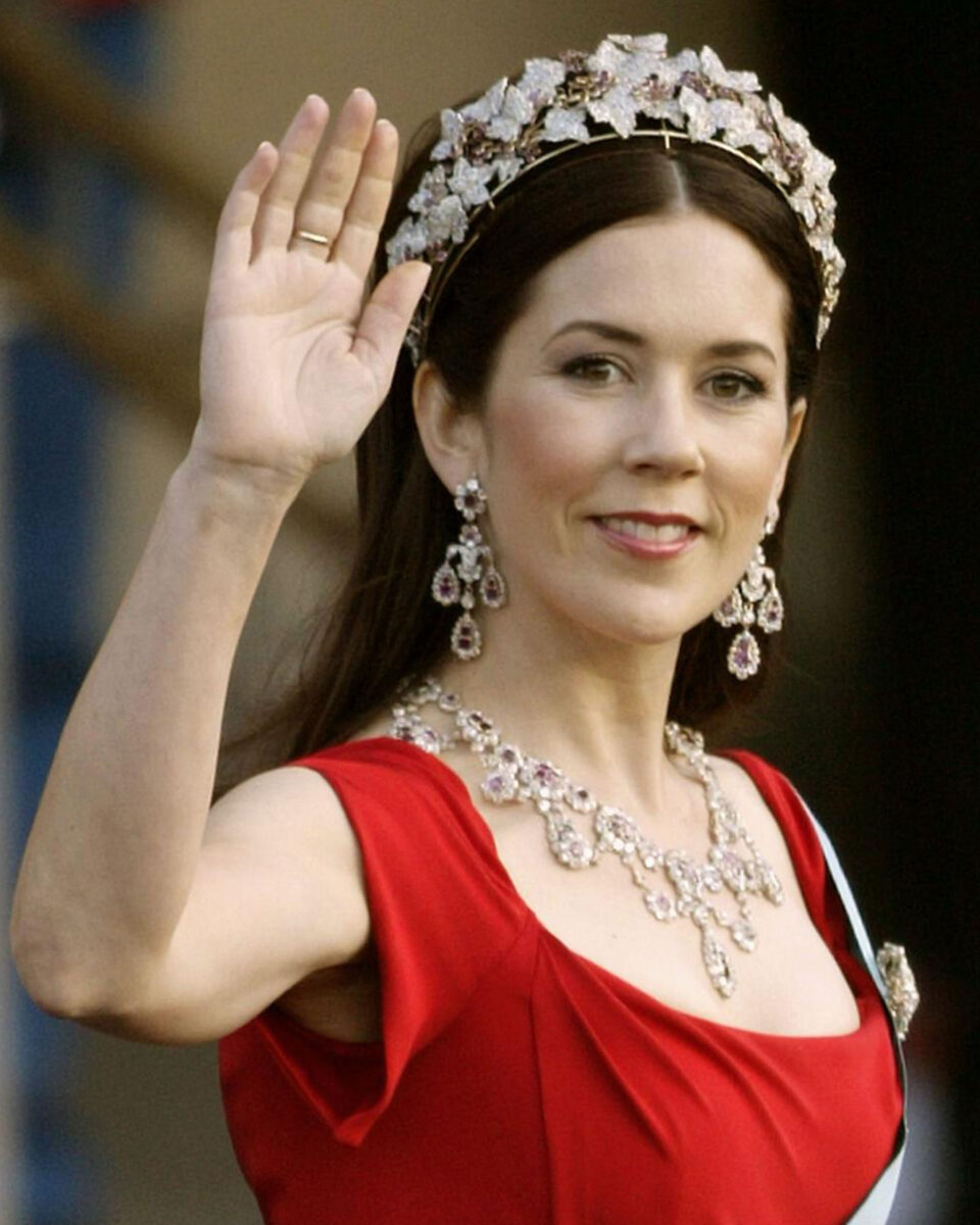 Rounding Up 44 Of The Most Regal Beauty Looks Of Queen Mary Of Denmark