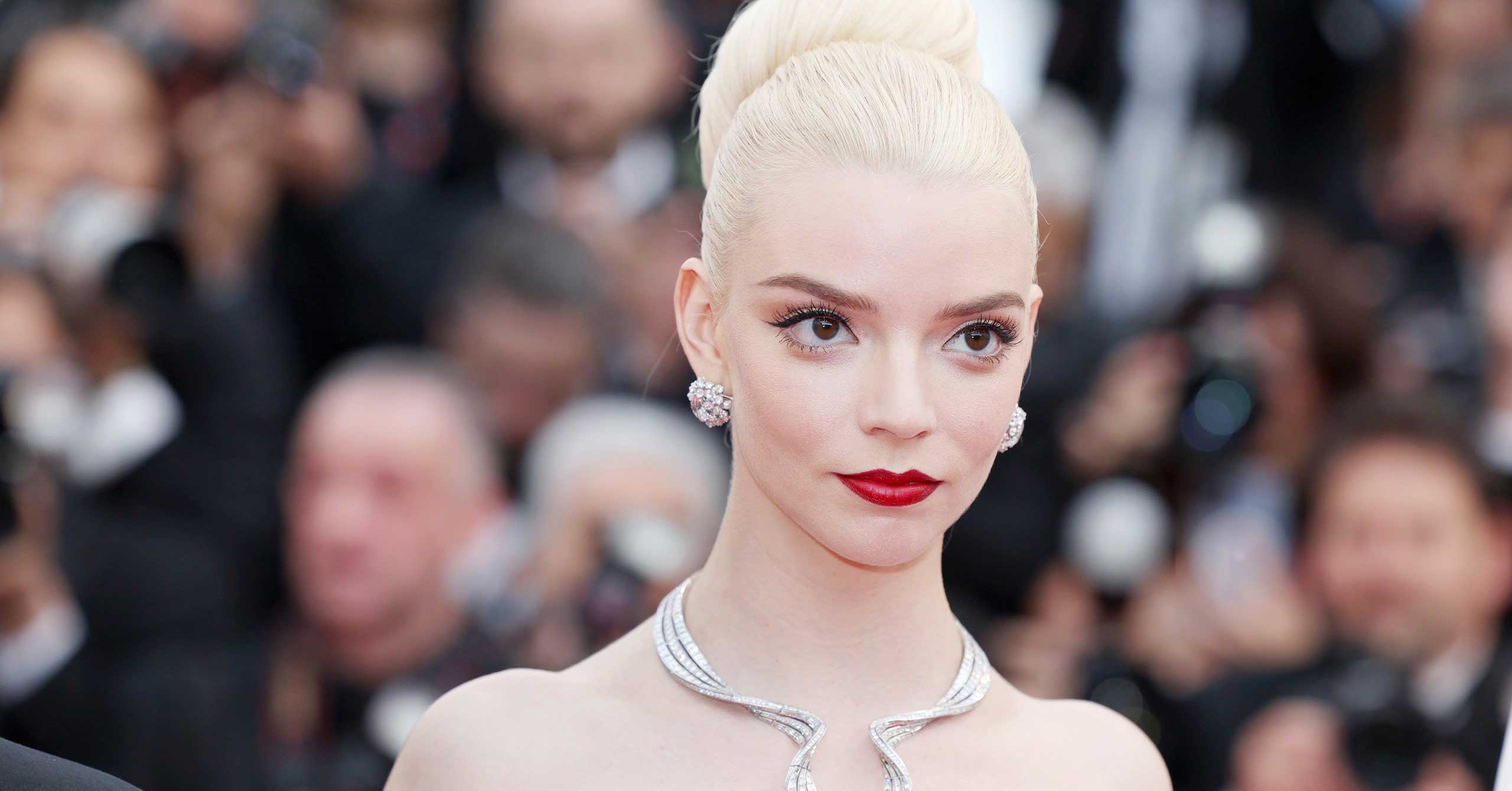 Anya Taylor-Joy Forgoes Method Dressing for Old Hollywood Glamour in Cannes